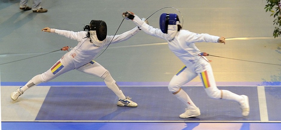 Pitman Fencing Club – Learn Fencing the Friendly Way